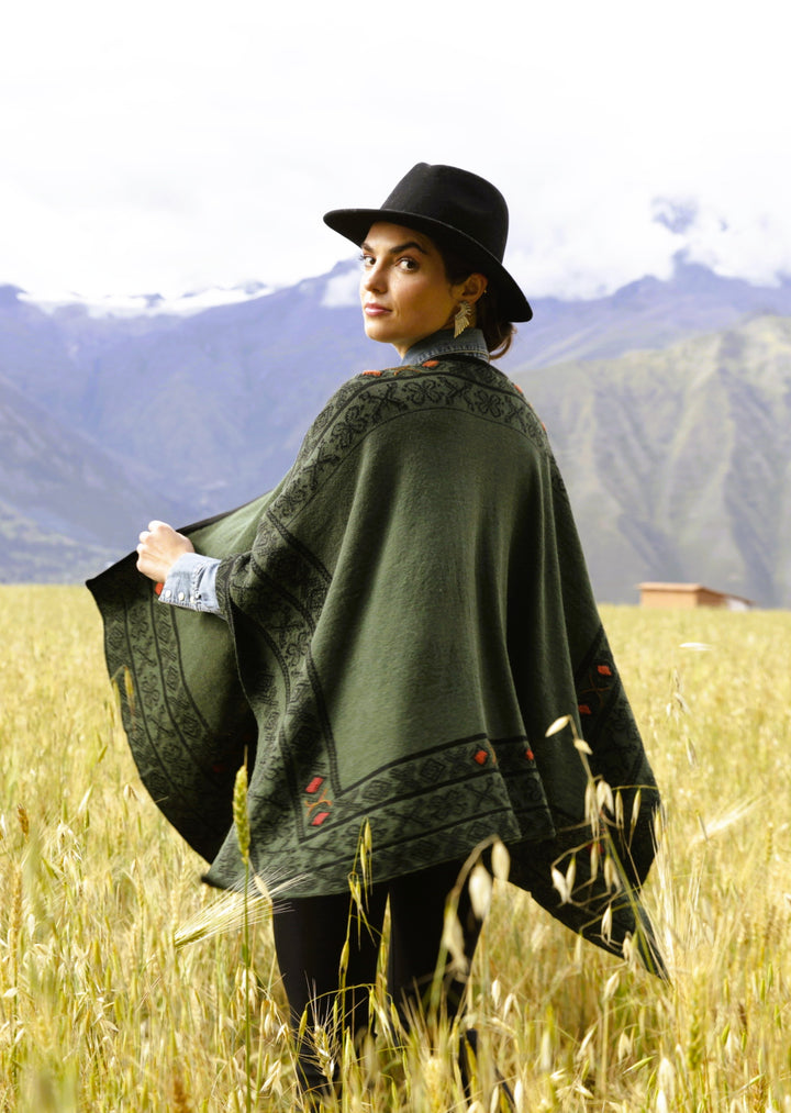 Wholesale Alpaca Ruanas – Peruvian Link Alpaca Collection